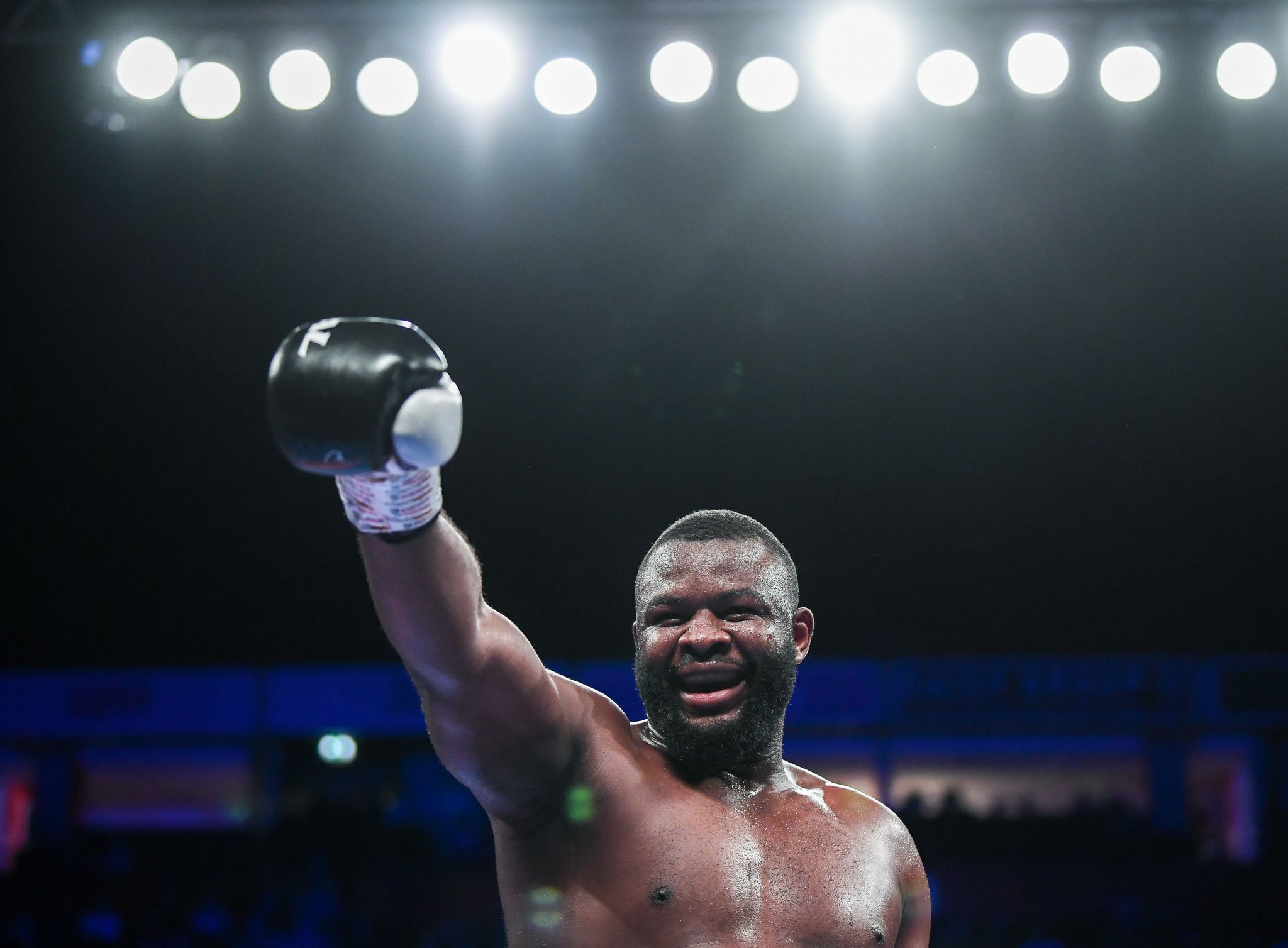 Martin Bakole : Un pas de plus vers un combat pour le titre mondial IBF ...